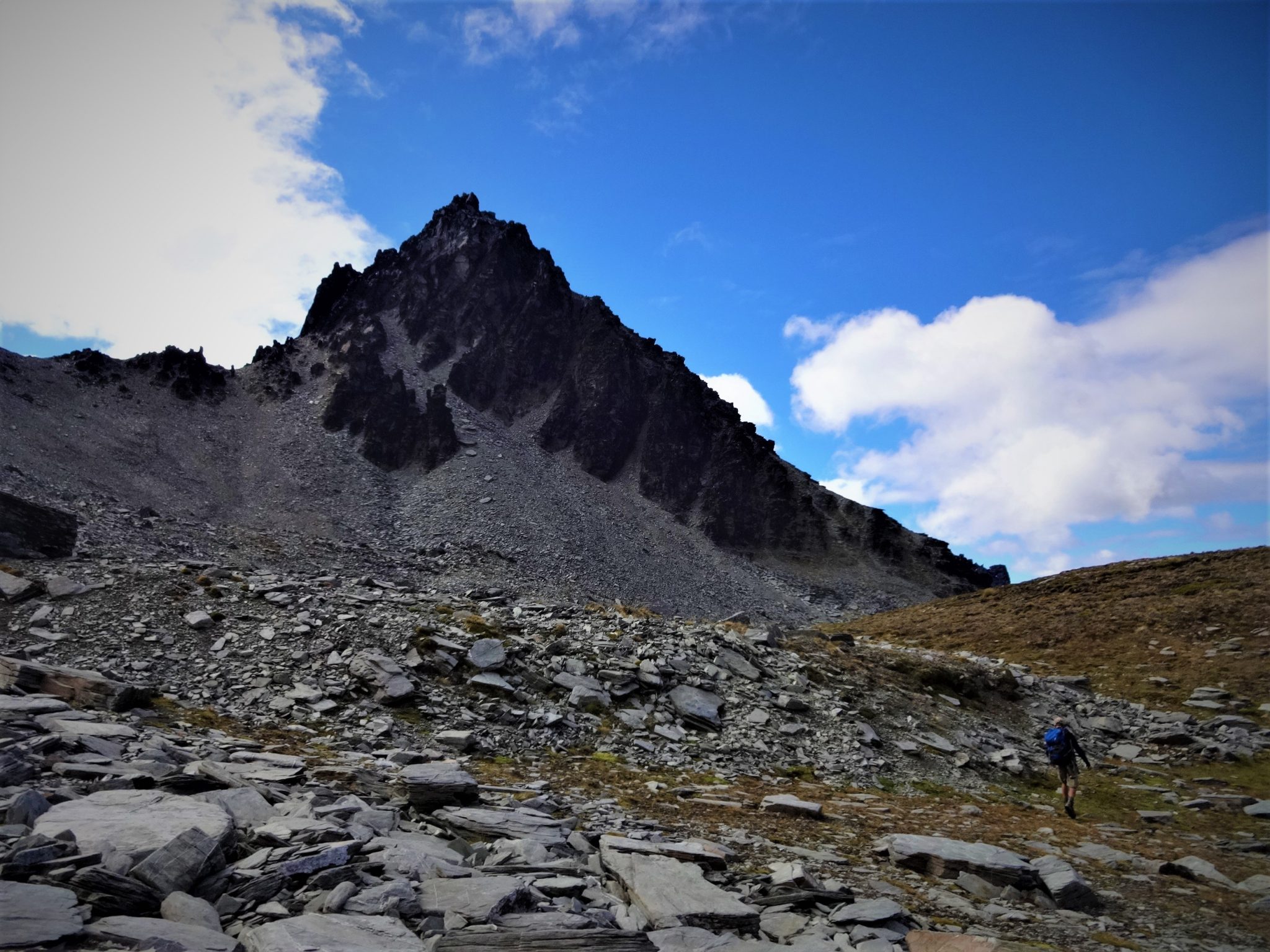 Cecil Peak(1978m) - I Want to Climb That Mountain (Part Two) - NZ Hikes